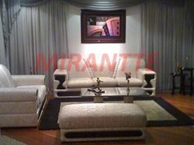 Sobrado de 500m² com 3 quartos