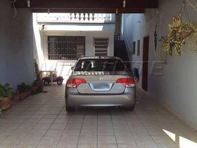 Sobrado de 526m² com 4 quartos