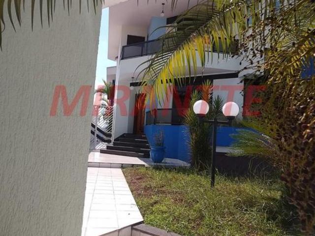 Sobrado de 650m² com 3 quartos