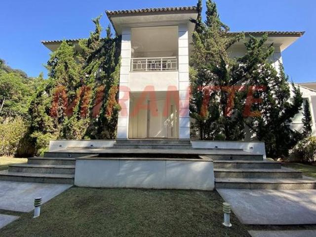 Sobrado de 650m² com 4 quartos