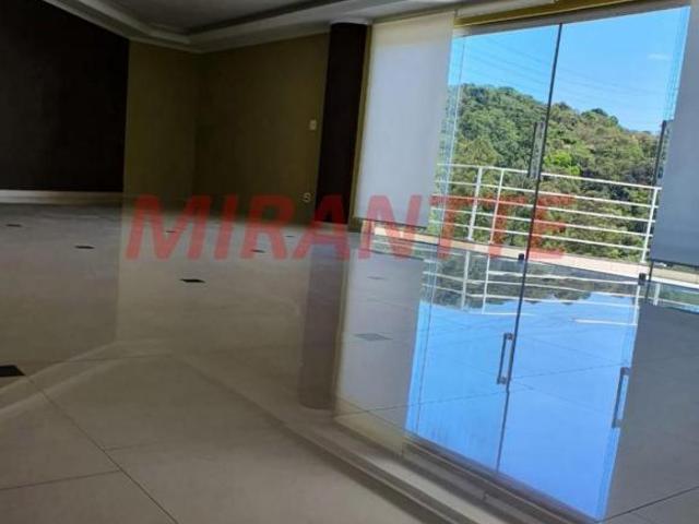 Sobrado de 600m² com 4 quartos