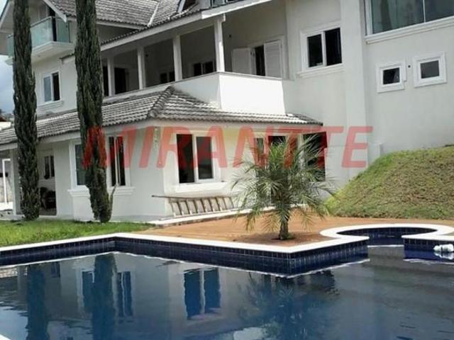 Sobrado de 600m² com 6 quartos