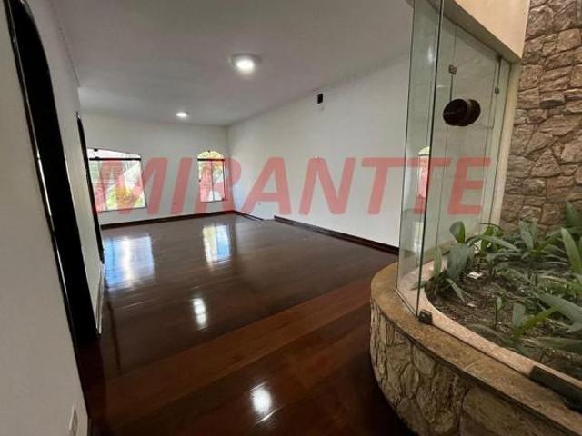 Sobrado de 605m² com 5 quartos