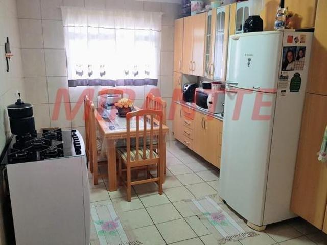 Sobrado de 75m² com 2 quartos