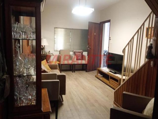 Sobrado de 79m² com 2 quartos
