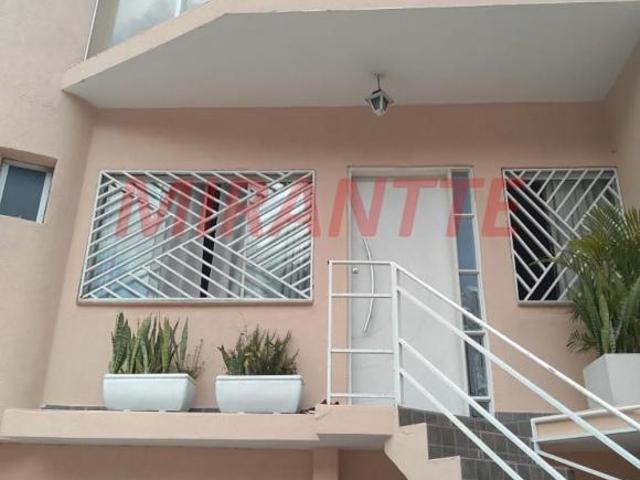 Sobrado de 70m² com 2 quartos