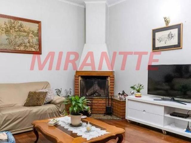 Sobrado de 712m² com 6 quartos