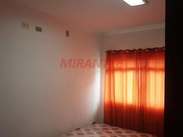 Sobrado de 72m² com 11 quartos