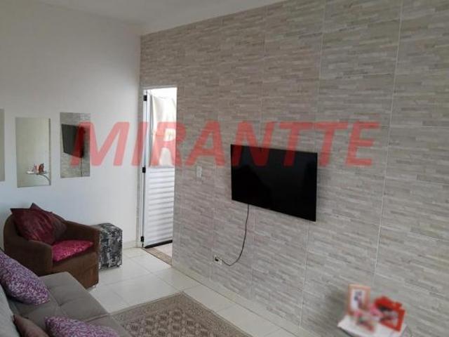 Sobrado de 73m² com 4 quartos