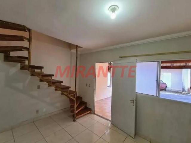 Sobrado de 87m² com 2 quartos
