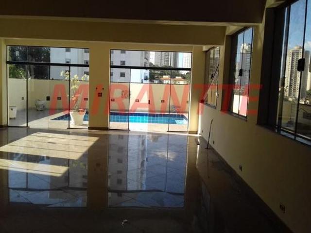 Sobrado de 881m² com 4 quartos