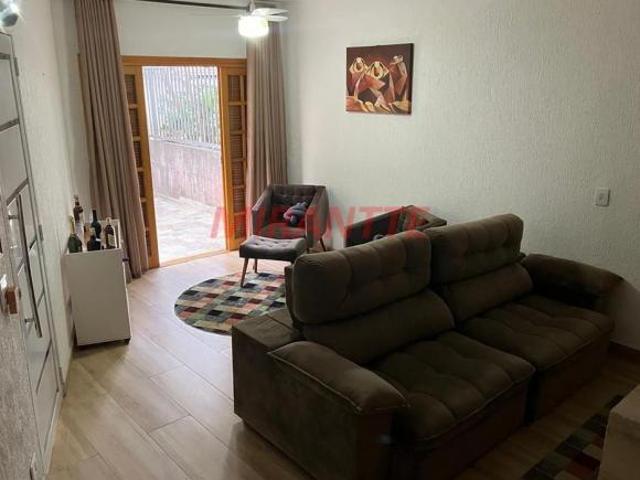 Sobrado de 89m² com 3 quartos