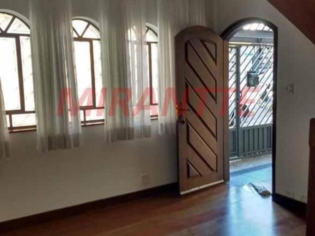 Sobrado de 89m² com 2 quartos