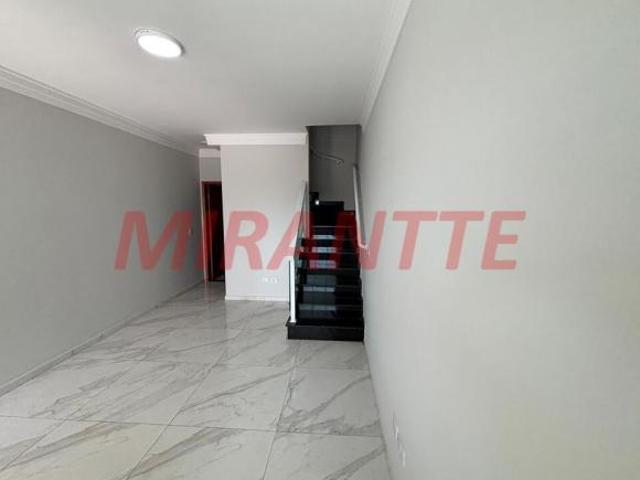 Sobrado de 80m² com 3 quartos