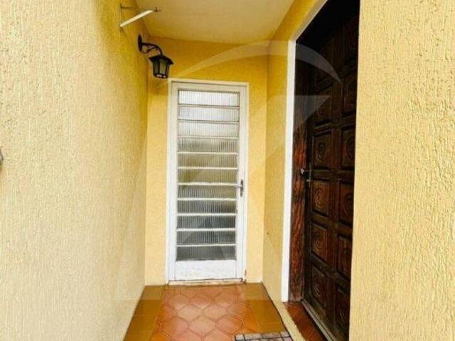 Sobrado de 95,00 mts², 2 quartos, 1 vaga, na Água Fria