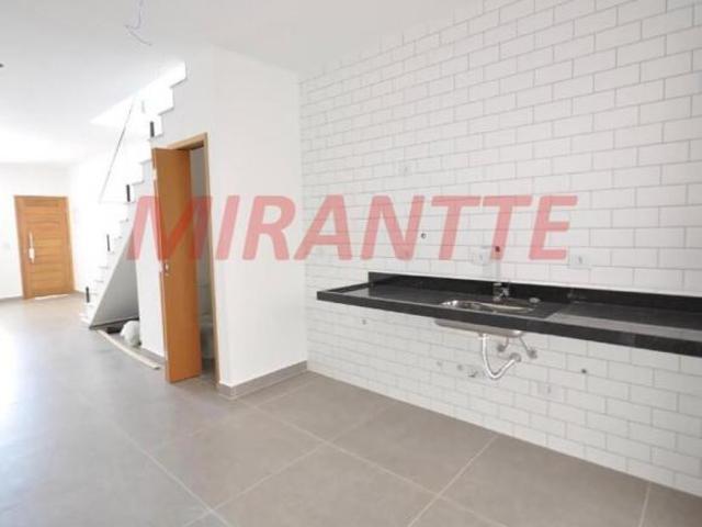 Sobrado de 98m² com 3 quartos
