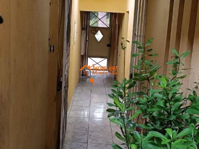 Sobrado de 90 m² na Inácio Bitencourt Jardim Tranqüilidade Guarulhos SP, aluguel por R$ 2.500/mês