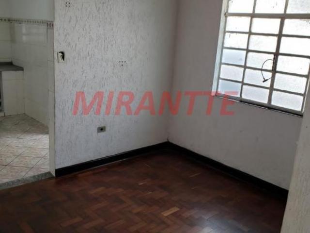 Sobrado de 90m² com 2 quartos