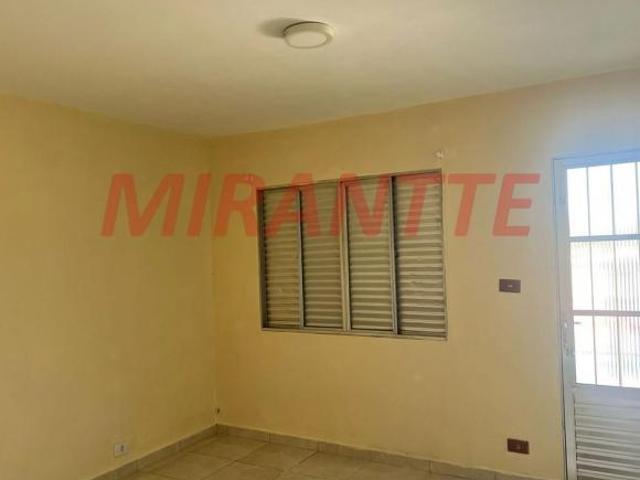 Sobrado de 90m² com 2 quartos