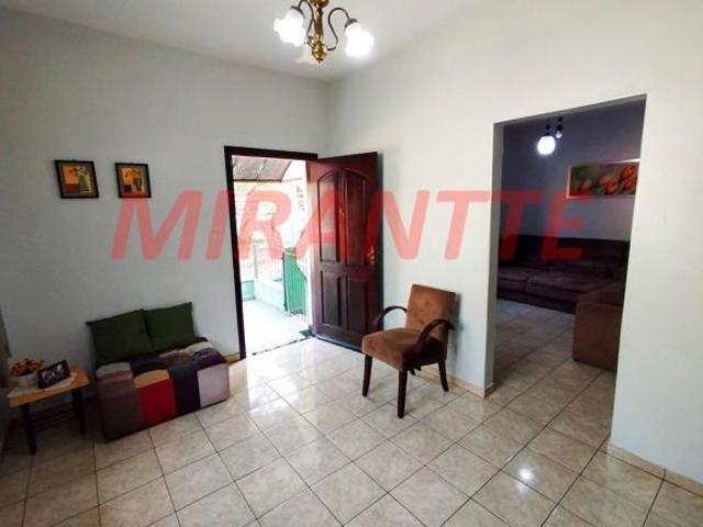 Sobrado de 90m² com 4 quartos