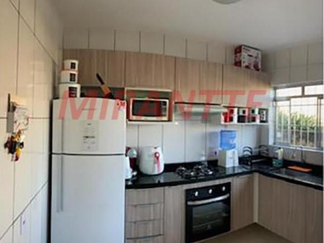 Sobrado de 90m² com 4 quartos