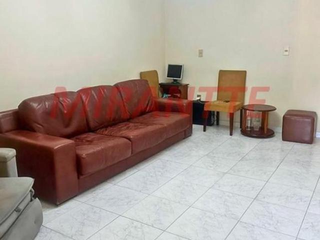 Sobrado de 92m² com 3 quartos