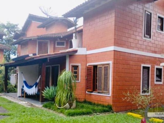 SOBRADO DENTRO DE CONDOMINIO COM 3 DORMITÓRIOS NO ITAGUÁ
