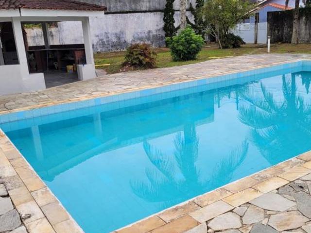 sobrado dentro do condomínio morada da praia