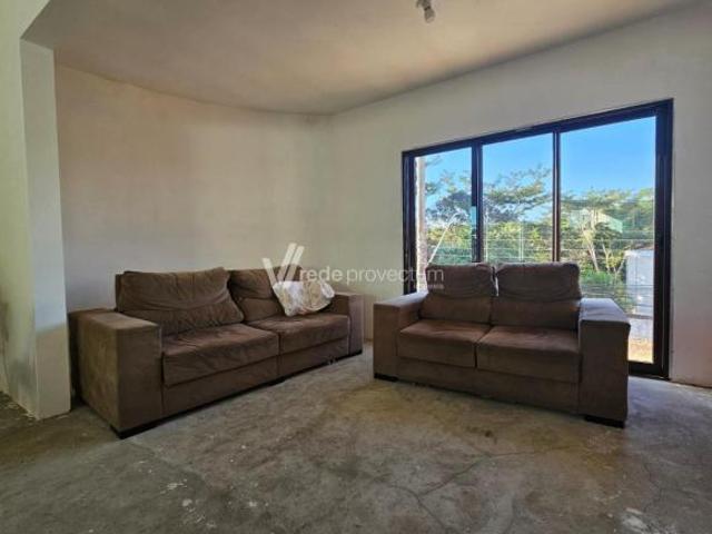 Sobrado disponível para venda em Indaiatuba SP, com 330m² de área total