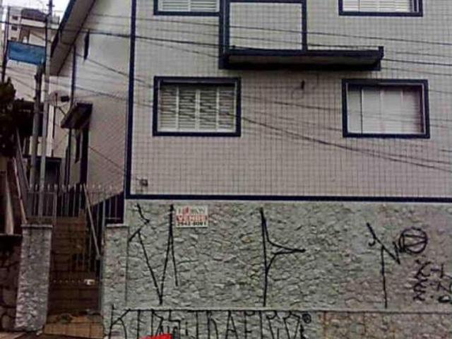 Sobrado disponível para venda localizado em Água Rasa!