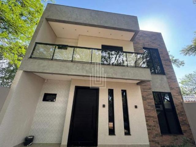Sobrado disponível para venda na Vila A em Foz do Iguaçu