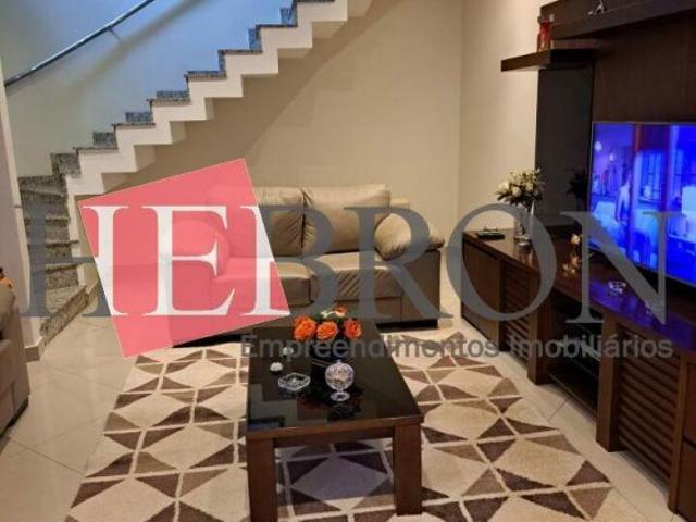 Sobrado disponível para venda no bairro do Tatuapé!