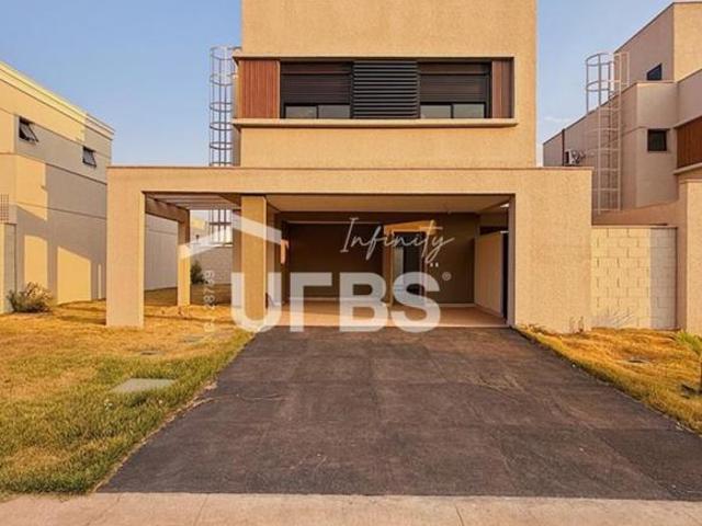 Sobrado do Projeto Casas Jardins à venda no Jardins Marselha