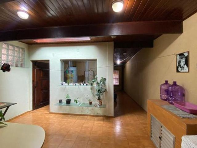 Sobrado dois dormitórios sala cozinha banheiro edícula com banheiro duas vagas