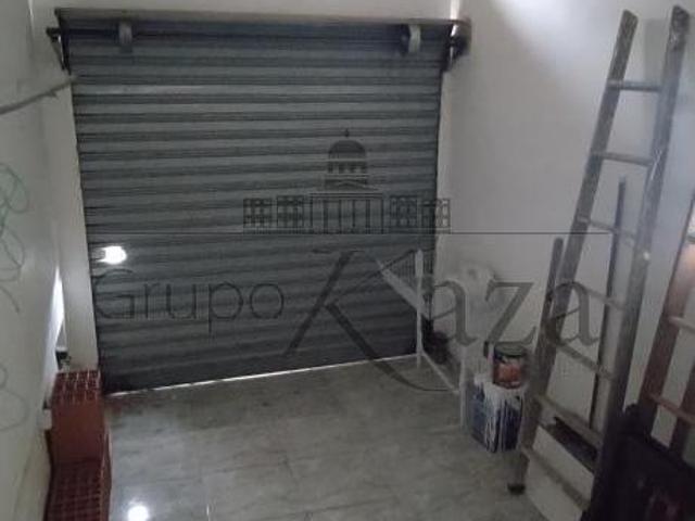Sobrado Dom Pedro I 2 Dormitórios 140m2 Analisa Permuta