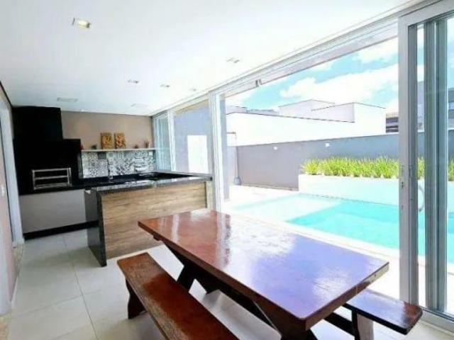 Sobrado dos Sonhos à Venda em Condominio Le France, Sorocaba SP