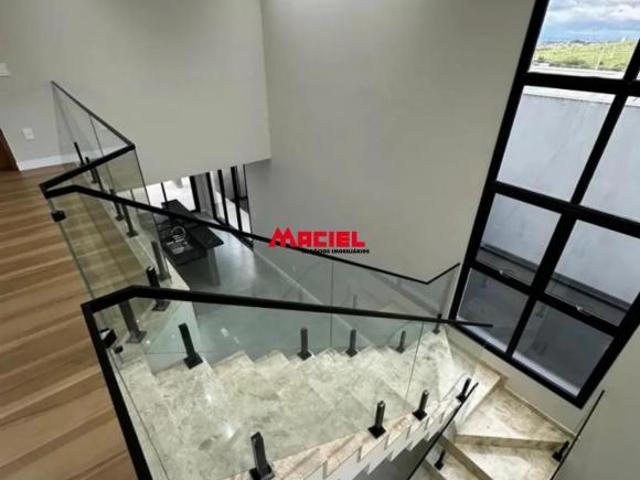 Sobrado dos Sonhos no Residencial Malibu > Caçapava/SP