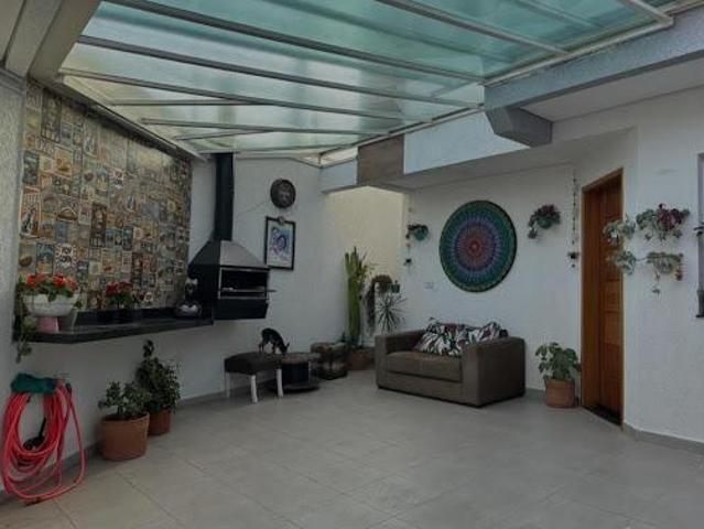 Sobrado excelente na Vila Rio Branco