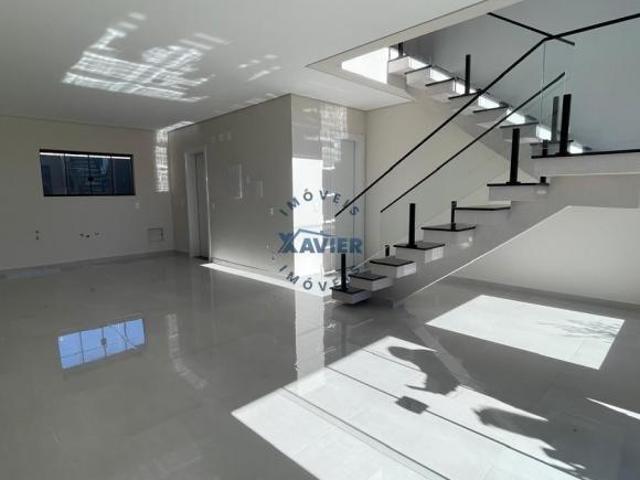 Sobrado Exclusividade na Vila Bancária Campo Largo