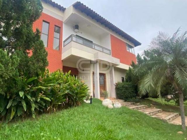 Sobrado Exclusivo com 3 Suítes e Lazer Completo no Jardim das Américas