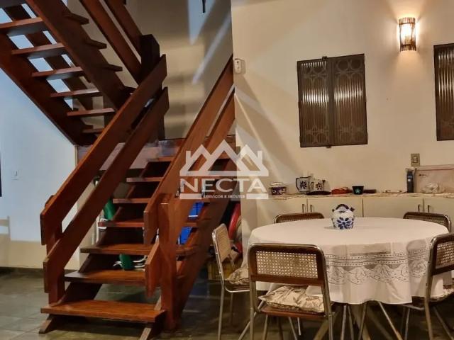 Sobrado em Massaguaçu, Caraguatatuba/SP de 215m² 4 quartos à venda por R$ 949.000,00