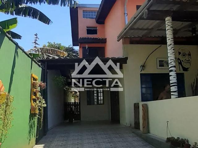 Sobrado em Martim de Sá, Caraguatatuba/SP de 222m² 3 quartos à venda por R$ 589.000,00