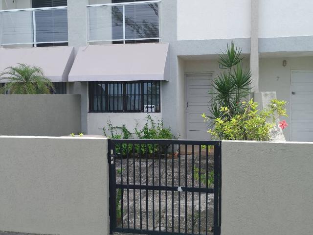 Sobrado em, Matinhos/PR de 129m² 3 quartos à venda por R$ 649.900,00