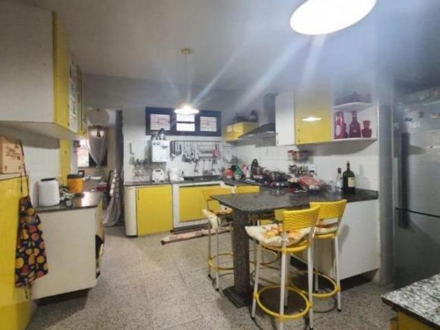Sobrado em Mauá com ótima localização recém reformado