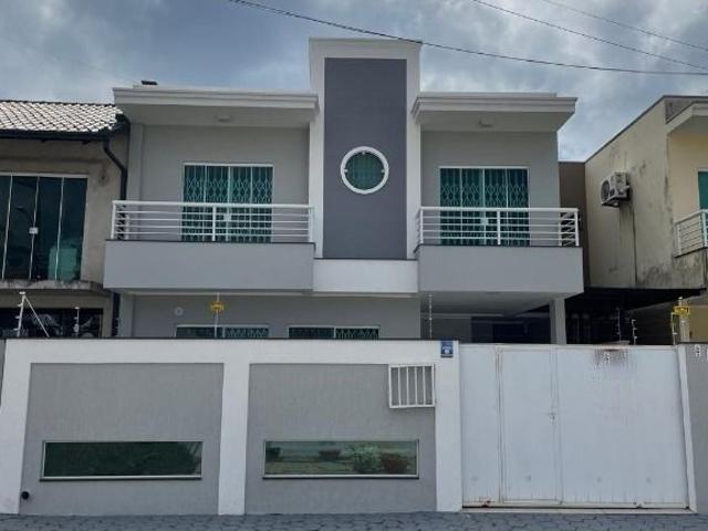 Sobrado em Meia Praia, Navegantes/SC de 0m² 3 quartos à venda por R$ 849.900,00