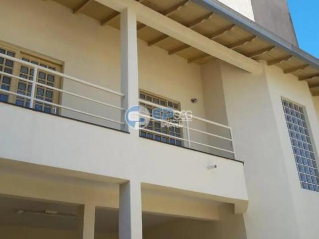Sobrado em Messiânico, Londrina/PR de 253m² 5 quartos à venda por R$ 750.000,00