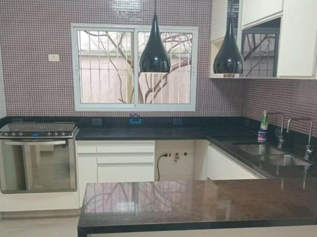 Sobrado em Mirandópolis com 190m², metrô praça da árvore!