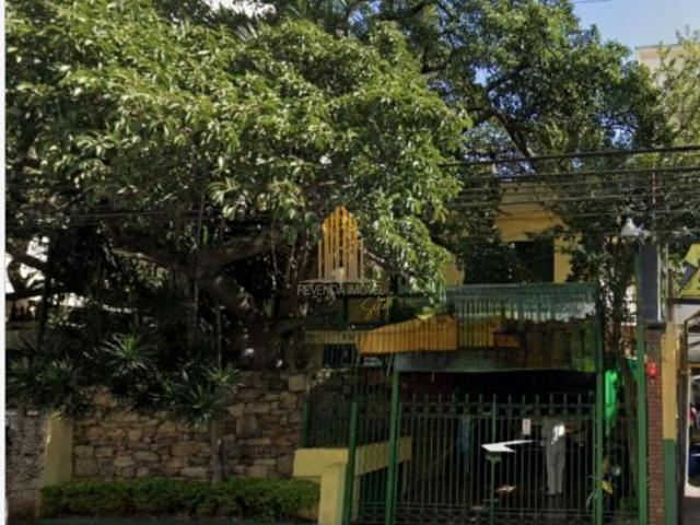 SOBRADO EM MOEMA COM 2 DORMITORIOS 1 SUITE 1 BANHEIRO VAGA PARA 4 AUTOSMOVIES, CHURRASQUEIRA Casa á