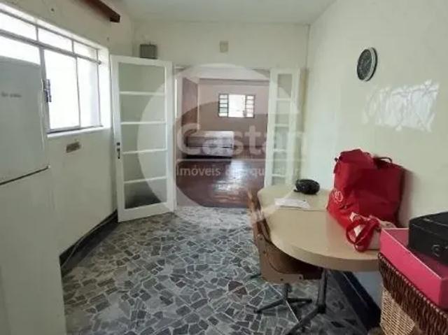Sobrado na mooca para fins residenciais ou comerciais. 2 dor