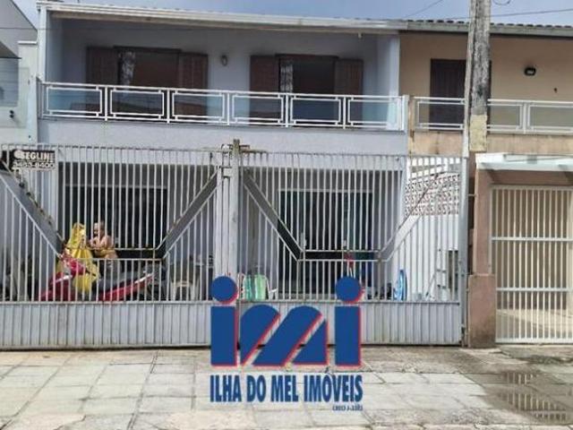 Sobrado em Monções
